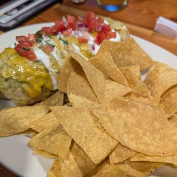 GLADSTONES - Updated December 2025 - 77 Photos & 62 Reviews - 270 ...