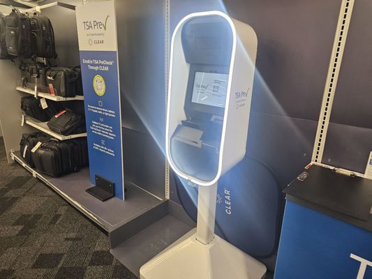 STAPLES - Updated November 2025 - 50 Photos & 72 Reviews - 6960 North ...