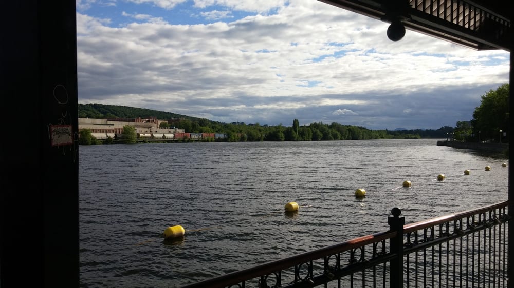 MAGOG RIVER GORGE - Updated September 2024 - 100 Rue Richmond ...