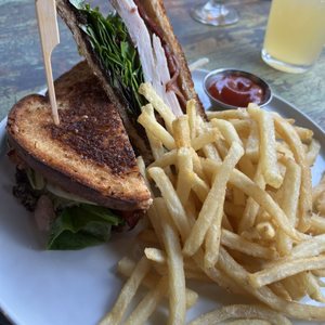 THE SPRING ON MAIN - 85 Photos & 64 Reviews - 55 S Main St, Eureka ...