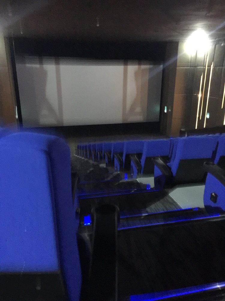 FESTIVE WALK CINEMA - Updated November 2024 - 500 Megaworld Blvd ...