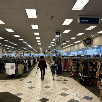 NAVY EXCHANGE PEARL HARBOR - Updated July 2025 - 1045 Photos & 352 ...