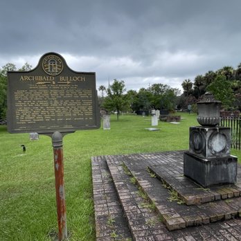 COLONIAL PARK CEMETERY - Updated October 2025 - 431 Photos & 69 Reviews ...