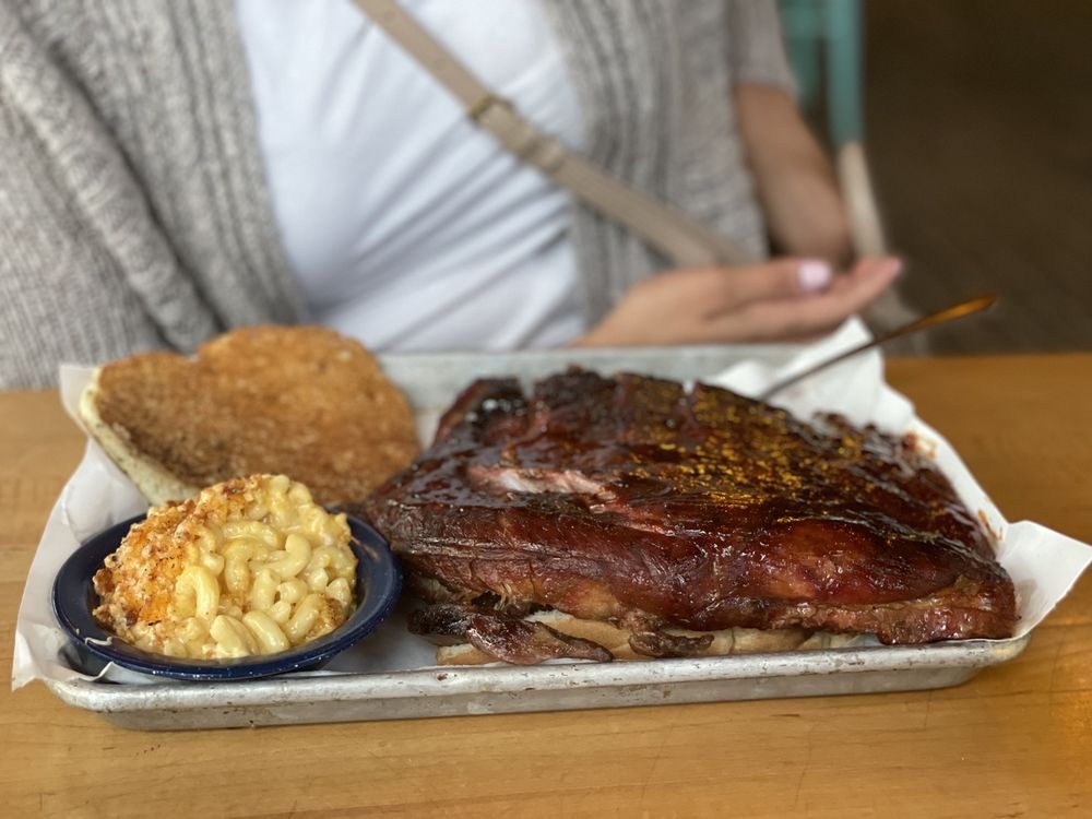 MARTIN’S BAR-B-QUE JOINT - Updated June 2025 - 384 Photos & 417 Reviews ...