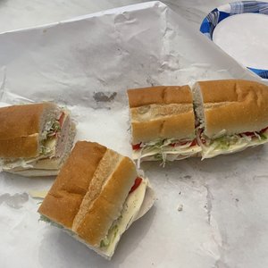 WILLOW DELI - Updated June 2025 - 23 Photos & 23 Reviews - 290 Willow ...