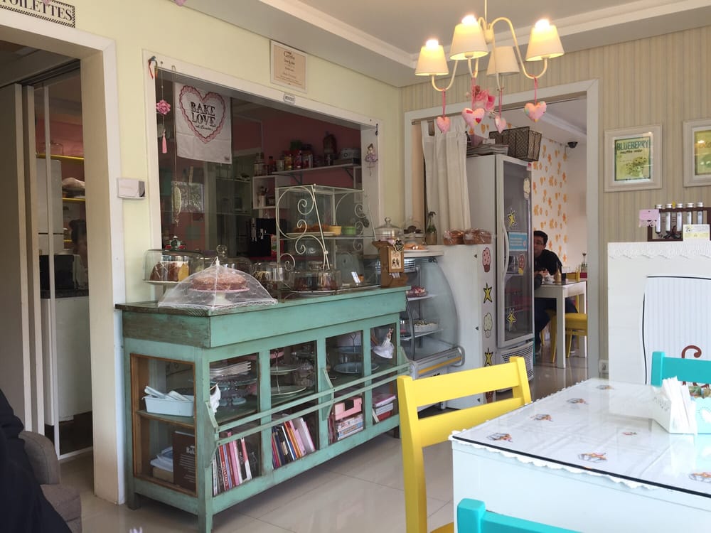 FADA FORMIGA - Updated April 2024 - Rua Machado de Assis, 578, Curitiba ...