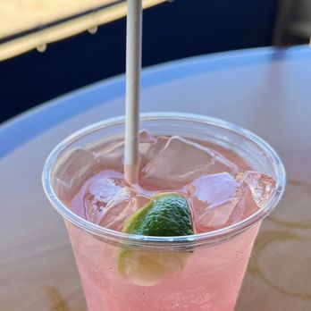 THE BEACHCOMBER - Updated June 2024 - 268 Photos & 420 Reviews - 1120 ...