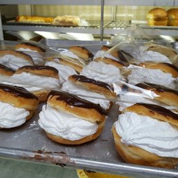 Woodlea Bakery - Baltimore - Takeout & Delivery - 29 Photos & 50 ...