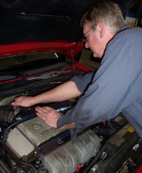 REDLINE AUTO SERVICE - Updated September 2025 - 21 Reviews - 16040 S US ...