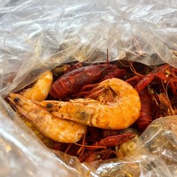 THE CRAB BAY - Updated December 2025 - 988 Photos & 576 Reviews - 3210 ...