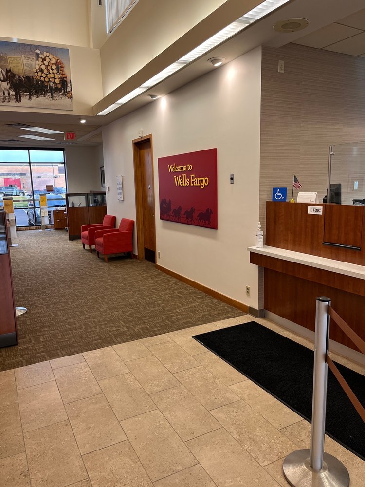 WELLS FARGO BANK - Updated October 2025 - 13765 83rd Way N, Maple Grove ...
