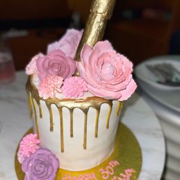 MORENO BAKERY - Updated July 2025 - 900 Photos & 812 Reviews - 737 W ...