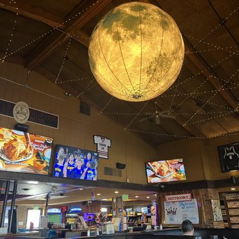 THE VARSITY INN - Updated December 2025 - 24 Photos & 73 Reviews - 7500 ...