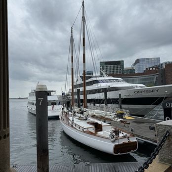 CLASSIC HARBOR LINE BOSTON - Updated December 2025 - 318 Photos & 154 ...