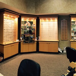 HORIZON EYE CARE - Updated April 2025 - 94 Reviews - 135 S Sharon Amity ...