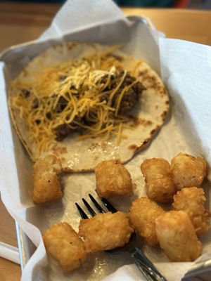 TACO DIVE - Updated June 2025 - 32 Photos & 16 Reviews - 401 E New ...