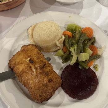 CENTRO BASCO - Updated December 2025 - 321 Photos & 295 Reviews - 13432 ...