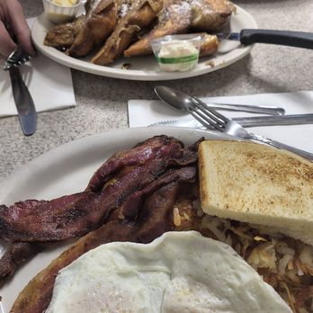 BETH’S CAFE - Updated December 2025 - 1146 Photos & 1556 Reviews - 7311 ...