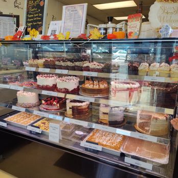 BAKE IT UP BAKERY & CAFE - Updated May 2025 - 199 Photos & 90 Reviews ...