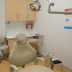 OAK RIDGE SMILES DENTISTRY - 25 Photos - 377 S Illinois Ave, Oak Ridge ...