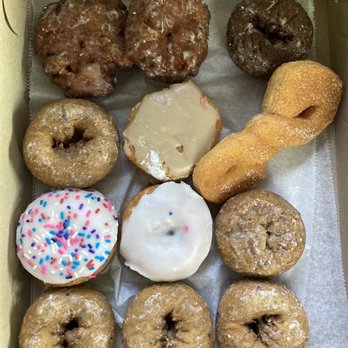 MARY LOU DONUTS - Updated September 2025 - 91 Photos & 129 Reviews ...