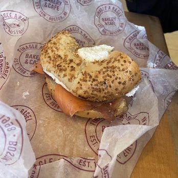 FINAGLE A BAGEL - Updated October 2025 - 105 Photos & 215 Reviews - 535 ...