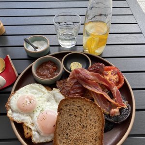 HUHU CAFE - 129 Photos & 49 Reviews - 10 Waitomo Caves Rd, Hangatiki ...