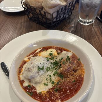 A TAVOLA RESTAURANT & WINE BAR - Updated December 2025 - 463 Photos ...