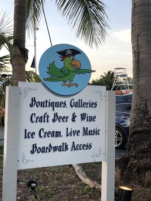 FISH HOUSE ART CENTER - Updated January 2026 - 25 Photos - 4745 SE ...