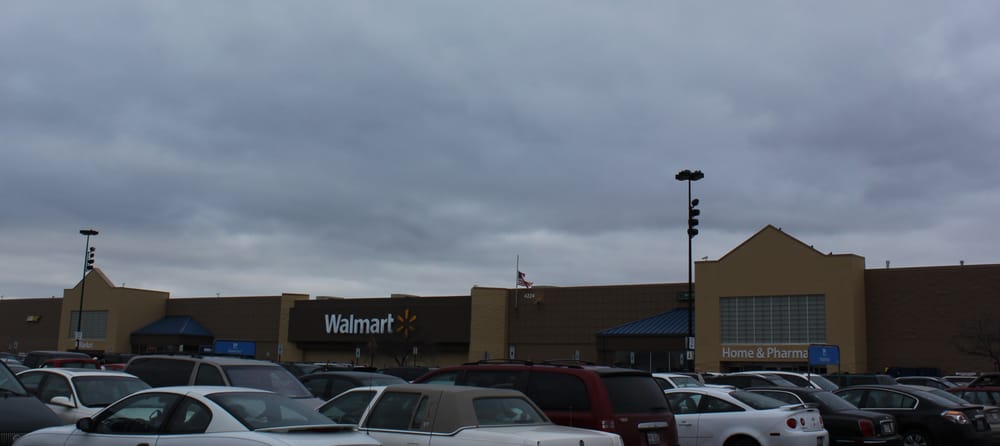 WALMART SUPERCENTER - Updated March 2024 - 10 Photos - 4224 N Prospect ...