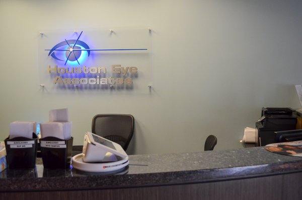 HOUSTON EYE ASSOCIATES - SUGAR LAND - Updated October 2025 - 12 Reviews ...