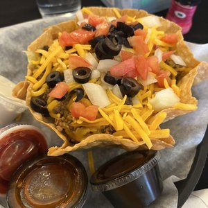 SNICKERS PIZZA & PUB - Updated September 2025 - 16 Reviews - 222 W Lake ...