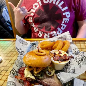 FLIPPIN’ COW - 180 Photos & 280 Reviews - 51330 State Rd 19, Elkhart ...