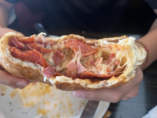 NICOLOS CHICAGO STYLE PIZZA - Updated January 2026 - 40 Photos & 154 ...