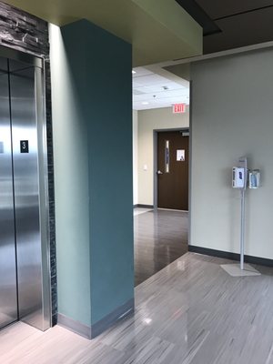 STONESPRINGS HOSPITAL CENTER - Updated December 2025 - 28 Photos & 104 ...