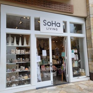 DFS WAIKIKI - Updated June 2025 - 37 Photos - 330 Royal Hawaiian Ave ...