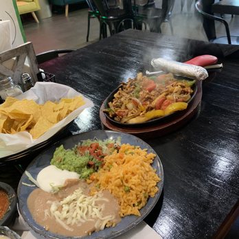 AGAVE BAR AND GRILL - Updated June 2024 - 52 Photos & 68 Reviews - 1100 ...