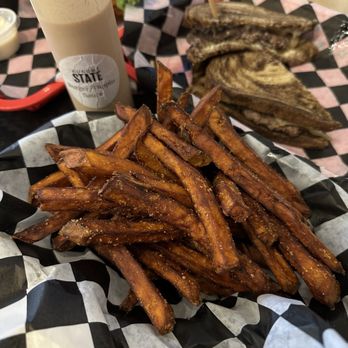 BURGER STATE - Updated December 2024 - 109 Photos & 123 Reviews - 8920 ...