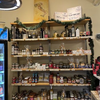 TRUFFLE QUEEN - Updated May 2024 - 180 Photos & 256 Reviews - 1524 Pike ...