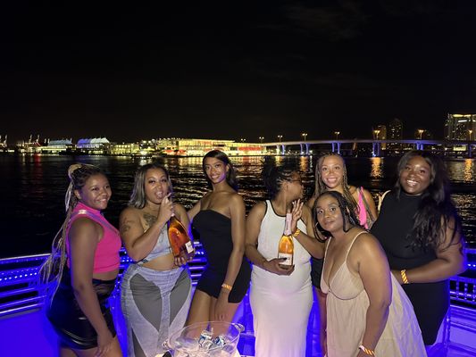 THE ULTIMATE MIAMI BOAT PARTY - Updated November 2025 - 11 Photos - Miami Beach, Florida ...