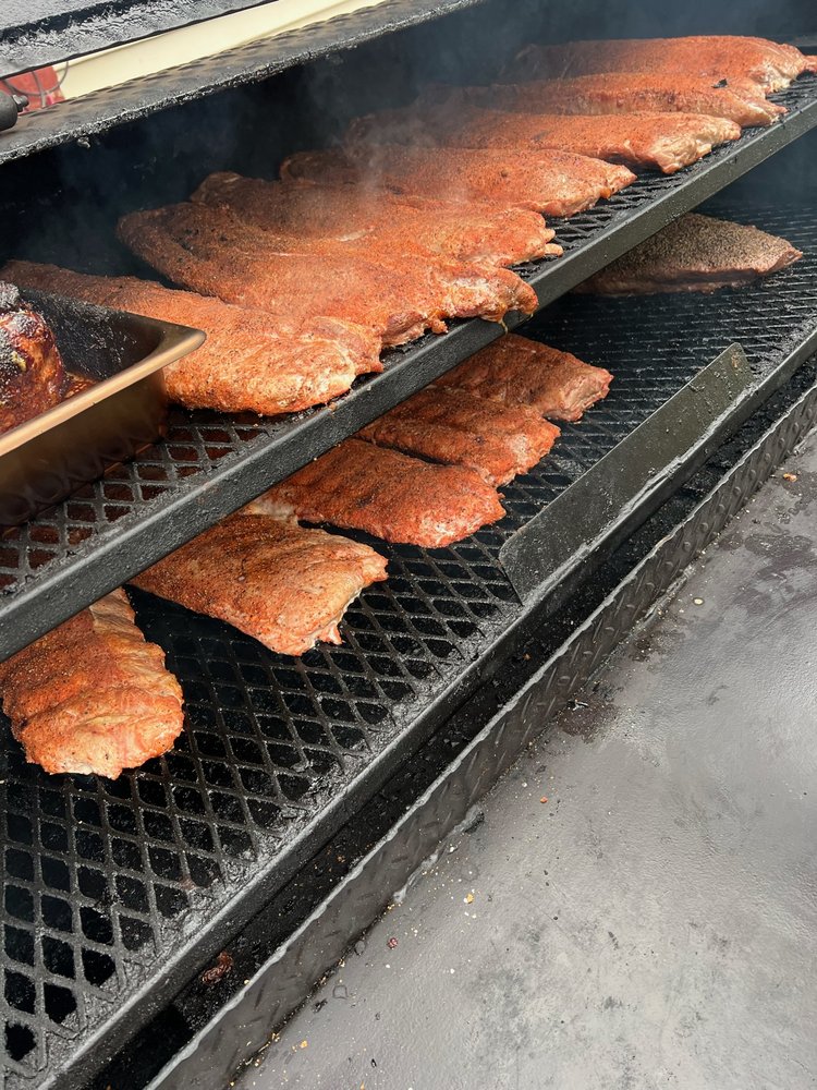 BEAVER FALLS BBQ - Updated October 2025 - 26 Photos - 812 7th Ave ...