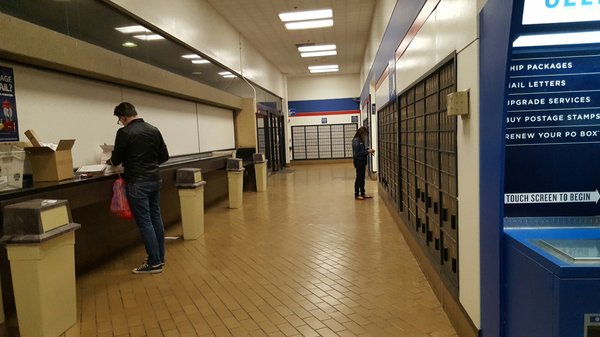 US Post Office - Updated June 2026 - 86 Photos & 267 Reviews - 1825 N ...