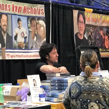 LEXINGTON COMIC & TOY CONVENTION - Updated March 2025 - 240 Photos & 22 ...