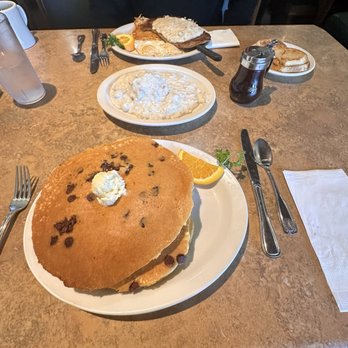 SILVER SPUR - Updated April 2025 - 323 Photos & 590 Reviews - 2650 ...