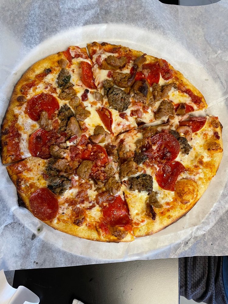 VERONICA’S BRICK OVEN PIZZA - Updated April 2024 - 29 Photos & 40 ...