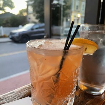 SQUARE PEG - Updated August 2025 - 231 Photos & 297 Reviews - 51 Miller ...