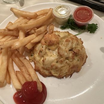 PAPPAS RESTAURANT & SPORTS BAR - Updated February 2025 - 582 Photos ...