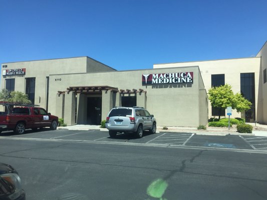 MACHUCA, ROGELIO, MD - Updated October 2025 - 58 Reviews - 6110 Elton ...