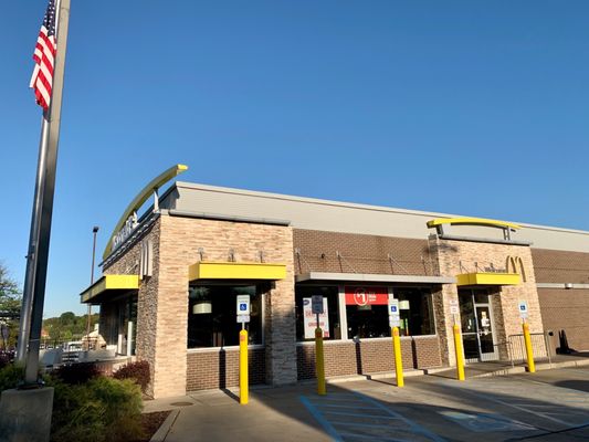 MCDONALD’S - Updated October 2025 - 13 Photos - 2167 S Atherton St ...