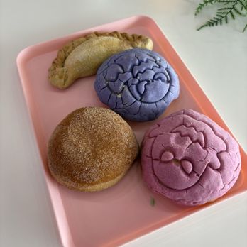 CIELITO ROSA BAKERY & CAFE - Updated December 2025 - 361 Photos & 95 ...